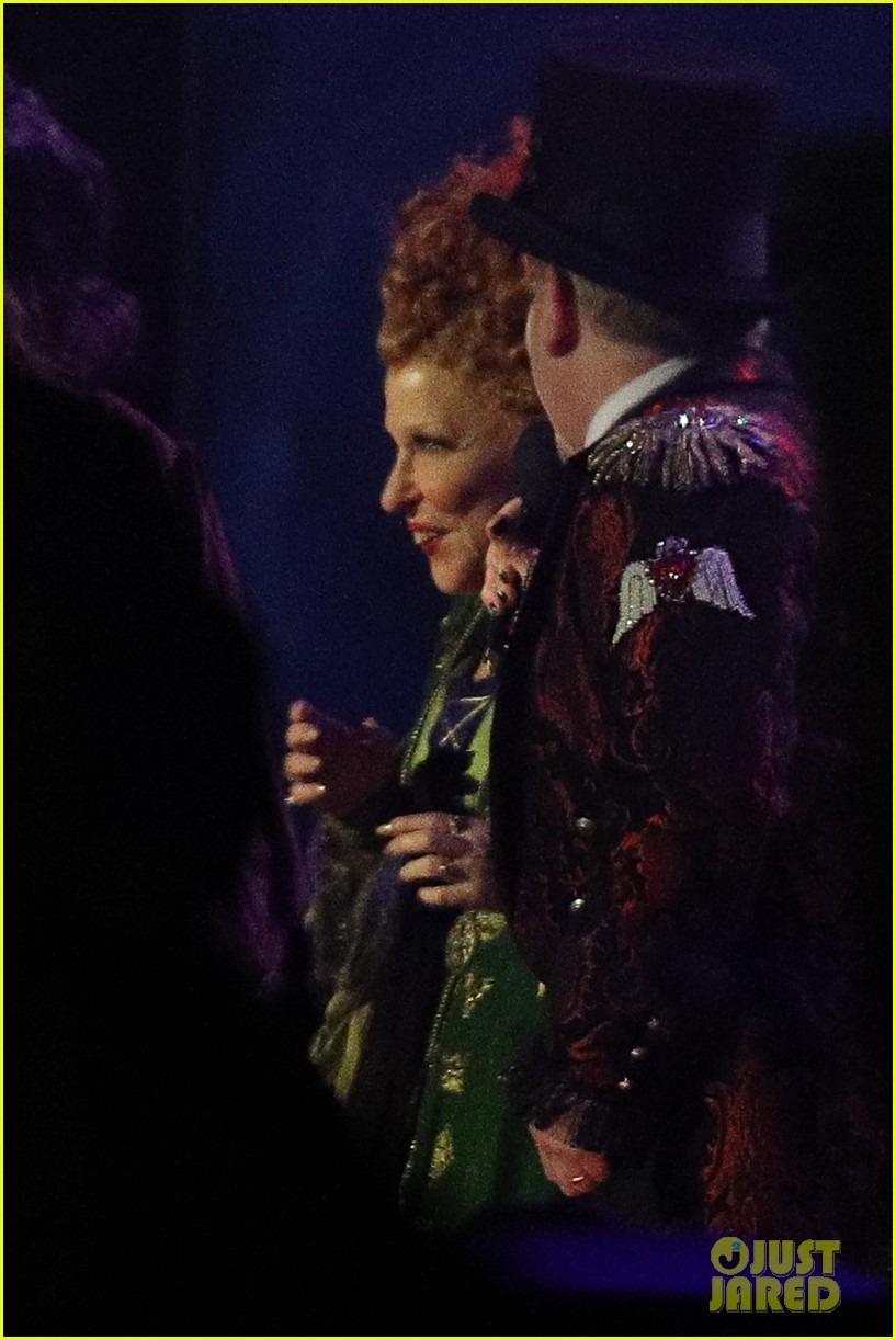 Behind The Scenes: Sandersons Rehearse A Dance Scene in Hocus Pocus 2 ...