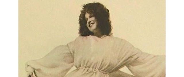 BetteBack January 30, 1976: Songs For The New Depression Review ...