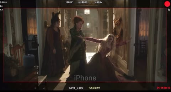 Kenny Ortega and the Hocus Pocus Cast Set to Bring Magic to 90s Con ...