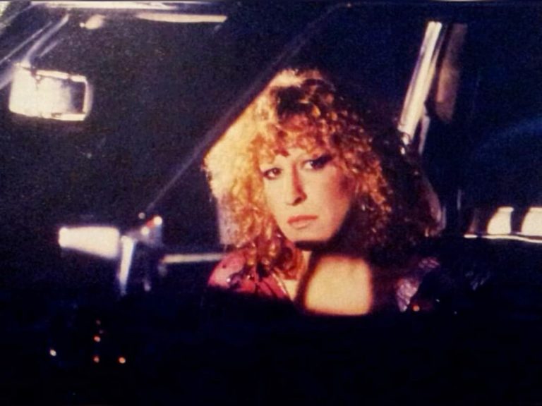 Video: Rona Barrett Interviews Bette Midler - Bootleg Betty